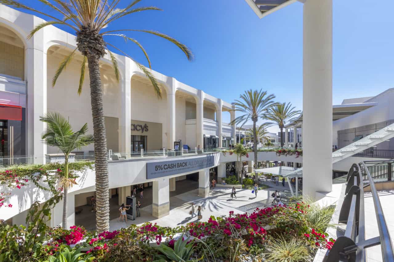 Mall Architects | Fashion Valley | San Diego - RDC | Architecture Firm
